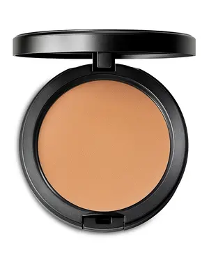 MAC COSMETICS Studio Fix Powder Plus Foundation C.
