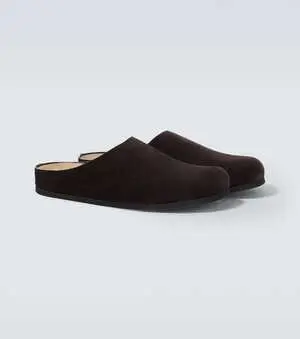 COMMON PROJECTS Suede Clogs