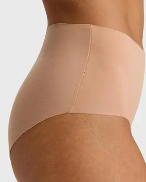 Hanro Invisible Cotton Full Mid-rise Briefs Beige