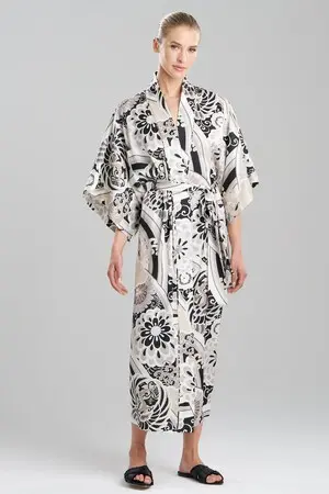 Natori Medallion Robe