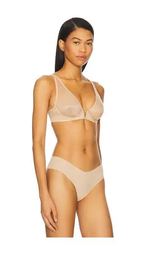Commando Chic Mesh Plunge Underwire Bra In Nude - Beige