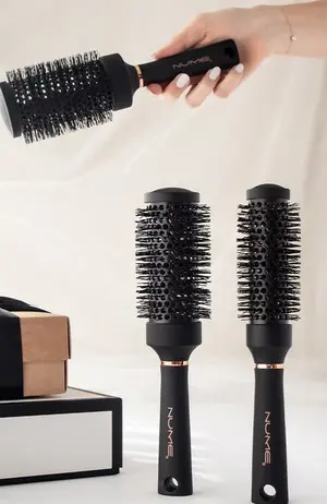 NUME Ionic Round Brush