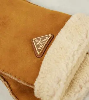 Prada Shearling Mittens - Beige