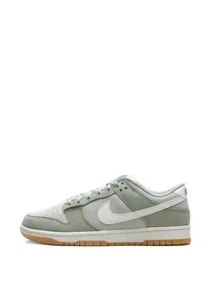 Nike Dunk Low Se Sneakers - Green