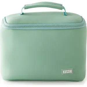 Kusshi Travel Bags