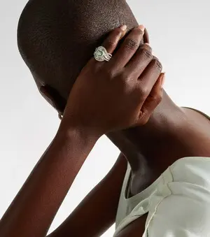 KAMYEN 18kt White Gold Ring With Diamonds - Silver