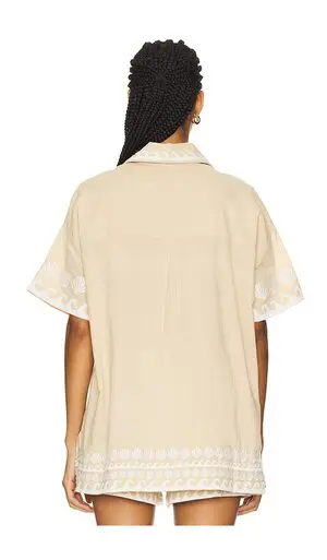 Show Me Your Mumu Parker Button Down - Latte Capri Shells