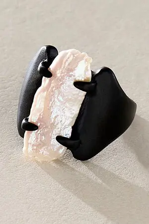 Free People Clasped Pearl Ring - Hematite/pearl