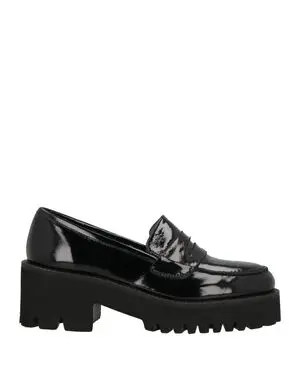 PREGUNTA Patent Leather Loafers With Block Heel