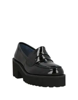 PREGUNTA Patent Leather Loafers With Block Heel