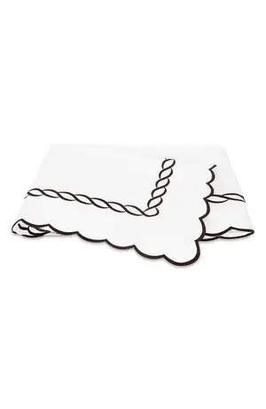 MATOUK Classic Chain Scallop Flat Sheet Mocha