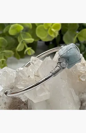 HUMANIST BEAUTY Gemstone Wire-wrapped Bracelet - Aquamarine/white Gold
