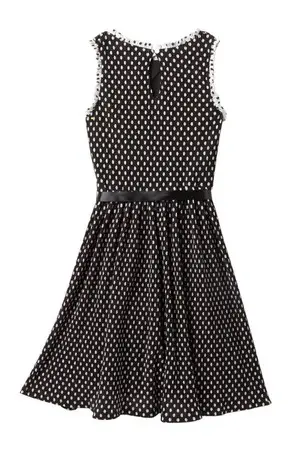 AVA & YELLY Pleated Dot Shift Dress