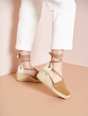 VISCATA Fosca Suede Espadrille Wedges - Camel