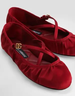 Dolce & Gabbana Satin Ballet Flats - Red