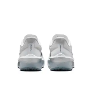 Nike Road Racing Shoes - White