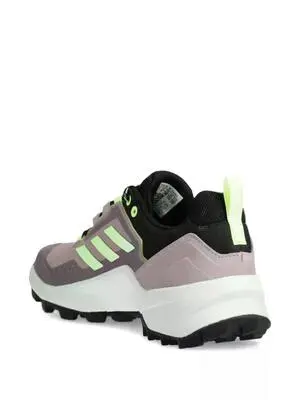 Adidas Swift R3 Sneakers