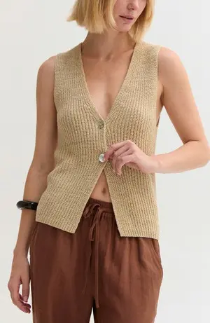 CRESCENT Sleeveless Sweater Vest - Beige
