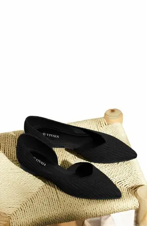 Vivaia Pointed-toe Flats - Black