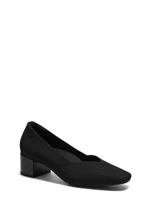Vivaia Slip On Pumps