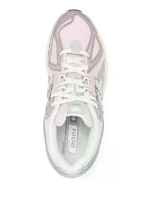 NEW BALANCE 1906r Sneakers - Pink