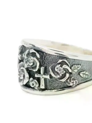 Yohji Yamamoto Rose Signet Ring