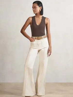 REISS Sakura Petite Patch-pocket Flared Jeans - Ecru