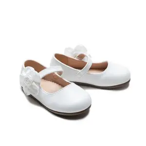 TULLEEN Yasmine Blooming Flats - White