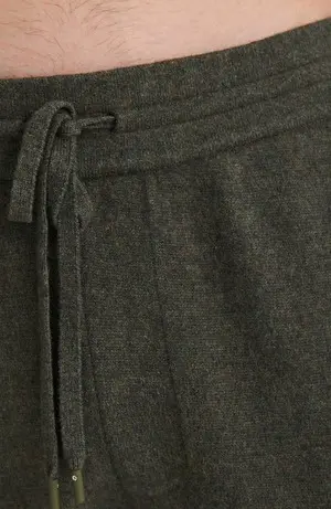 Naadam Off-duty Cashmere Jogger - Olive