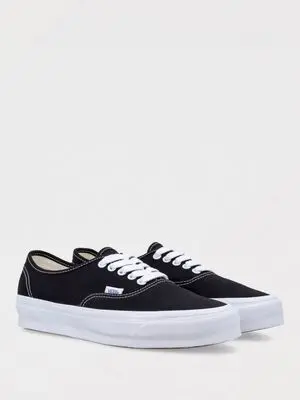 VANS Authentic Sneakers - Black