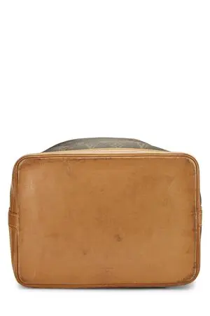 LOUIS VUITTON Monogram Canvas Bucket Bag