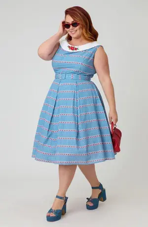 Unique Vintage 1960s Dancing Doll Swing Dress