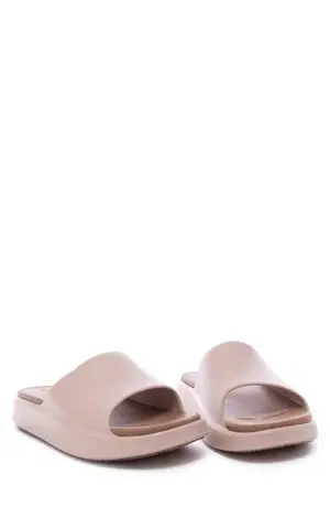 P448 Riviera Slide Sandal - Cipria