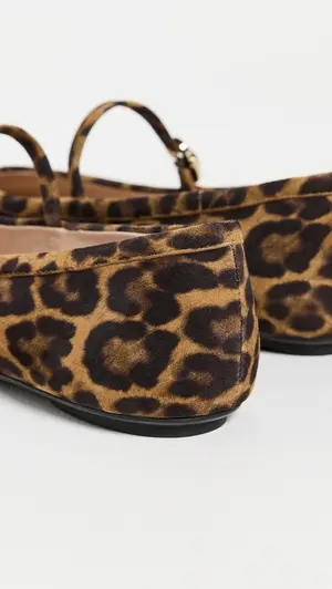 GIANVITO ROSSI Leopard Print Carla Flats - Almond Leopard Print