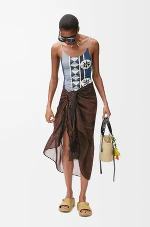 Loewe Pareo In Cotton Black/brown