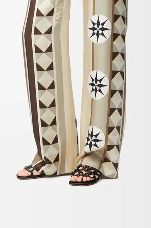 Loewe LOEWE Anagram Cut-Out Leather Slides Black