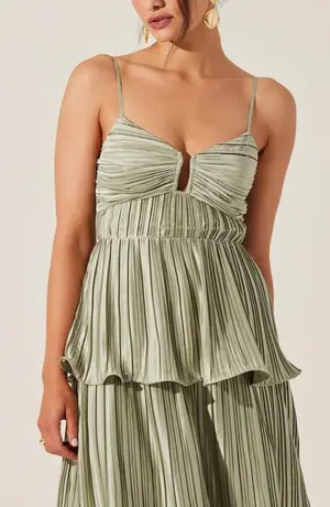Astr The Label Lupin Plissé Sleeveless Tiered Maxi Dress