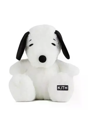 Kith X Peanuts Palette Snoopy Plush Set
