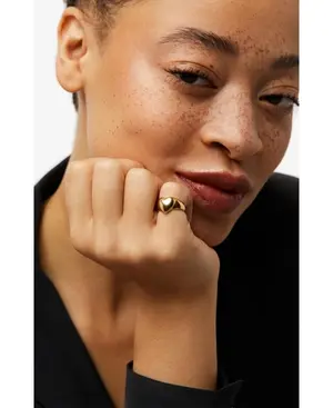 ANA LUISA Isla Heart Ring