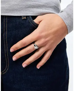ANA LUISA Isla Heart Ring - Silver