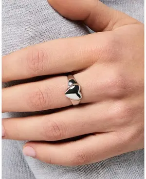 ANA LUISA Isla Heart Ring - Silver