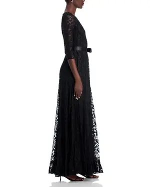 Rickie Freeman For Teri Jon Lace Gown