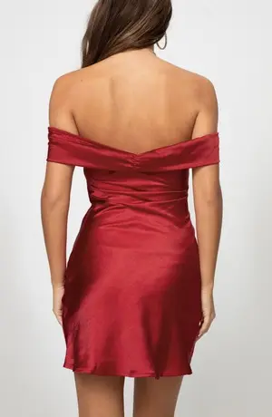 Princess Polly Sadee Off The Shoulder Mini Dress - Red
