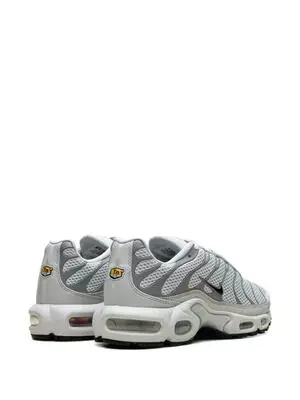 Nike Air Max Plus Low-top Sneakers - White