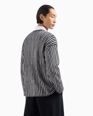 Giorgio Armani Crew-neck Jumper In A Viscose And Cotton Jacquard