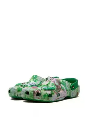 CROCS X Futura Laboratories Classic Clogs