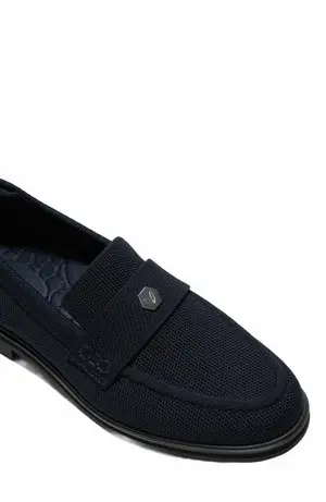 Vivaia Classic Penny Loafers