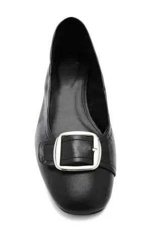 Mango Buckle Leather Pumps