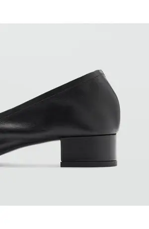 Mango Buckle Leather Pumps