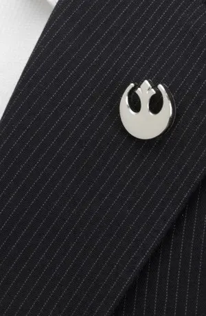 CUFFLINKS, INC. Star Wars Socks And Lapel Pin Set